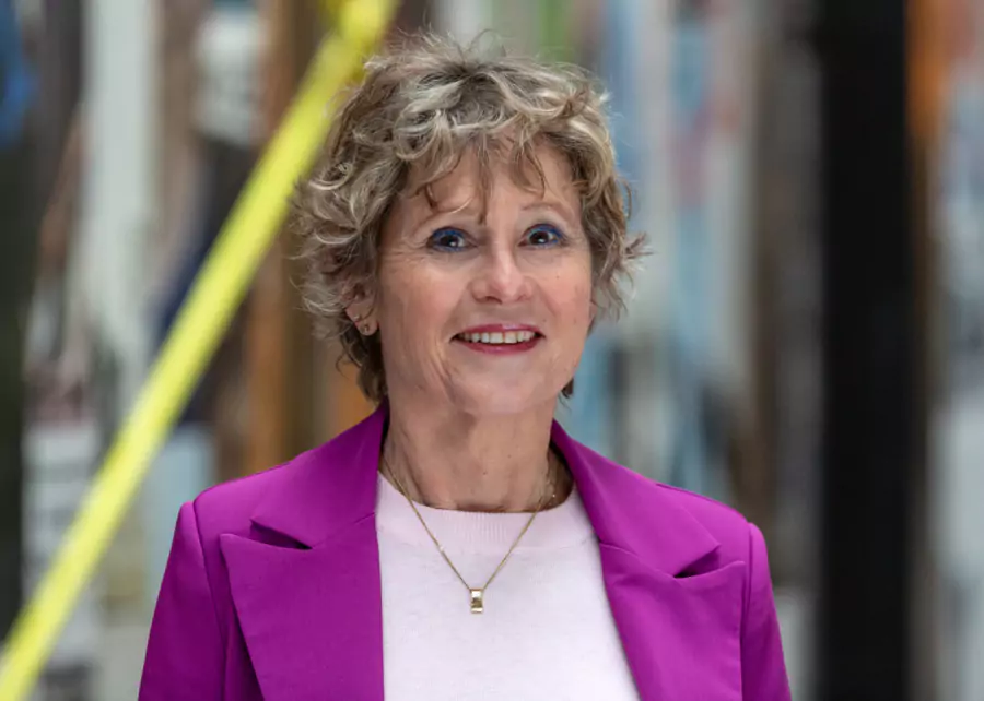 General Data | Middle Point